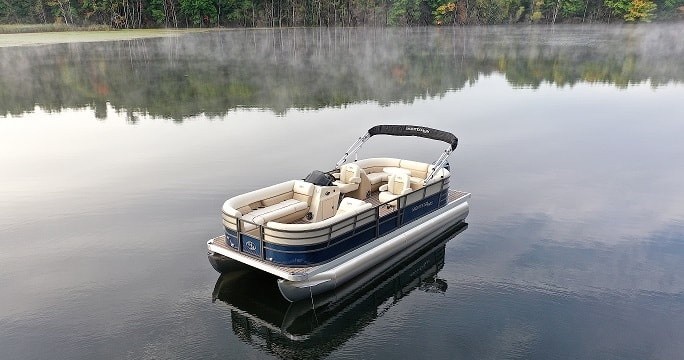 22' Montego Bay Pontoon - Docked on the Eagle River Chain | The Toy ...